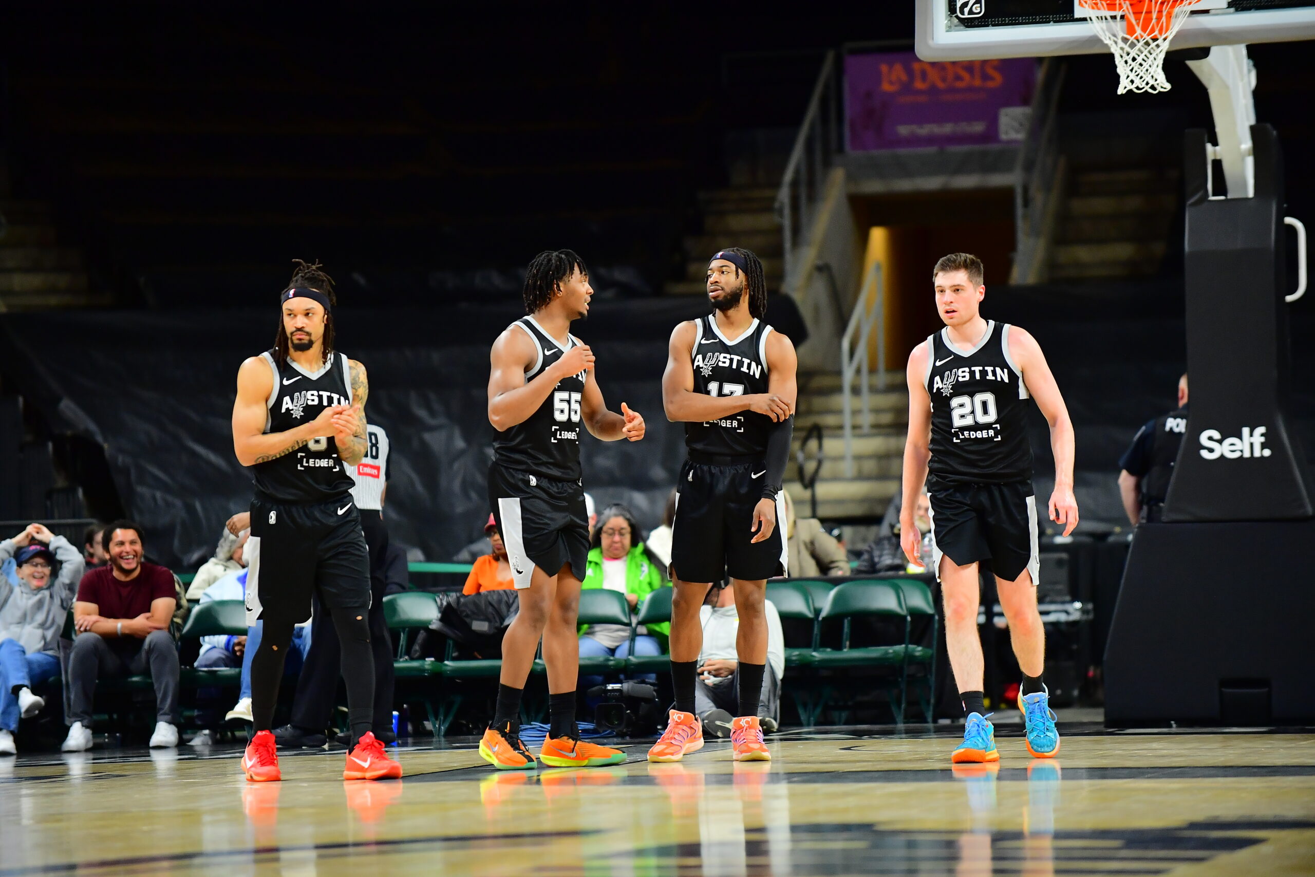 AUSTIN SPURS REACQUIRE STANLEY UMUDE - Austin Spurs