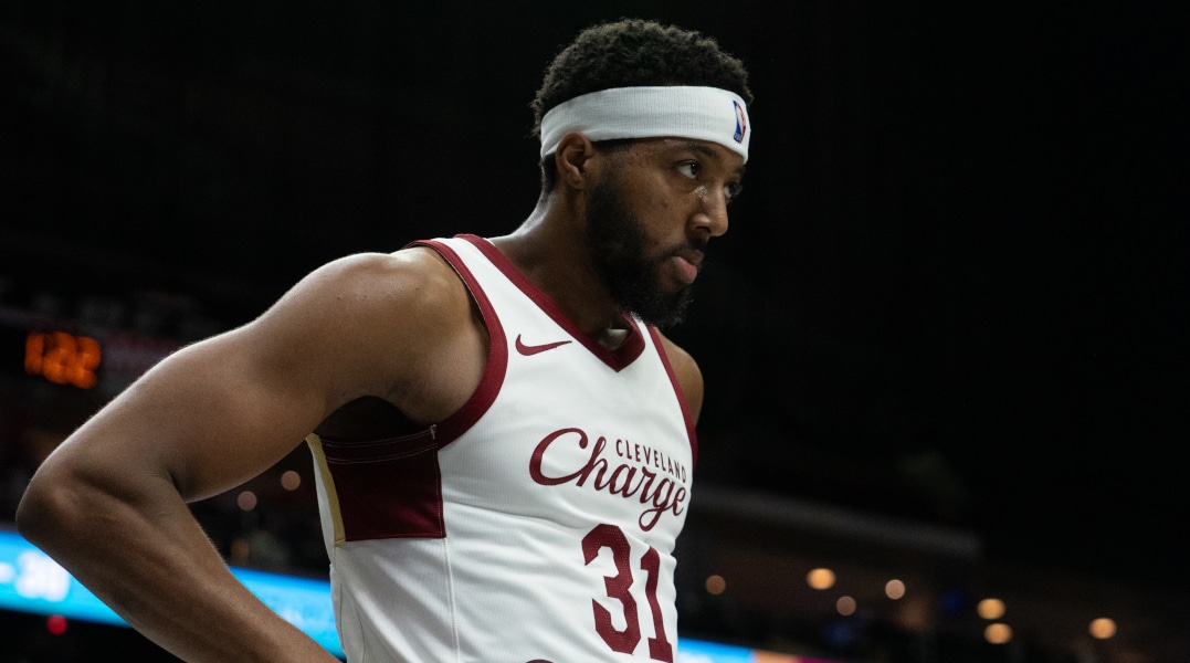 Charge Defeated in Season Opener - Charge Basketball