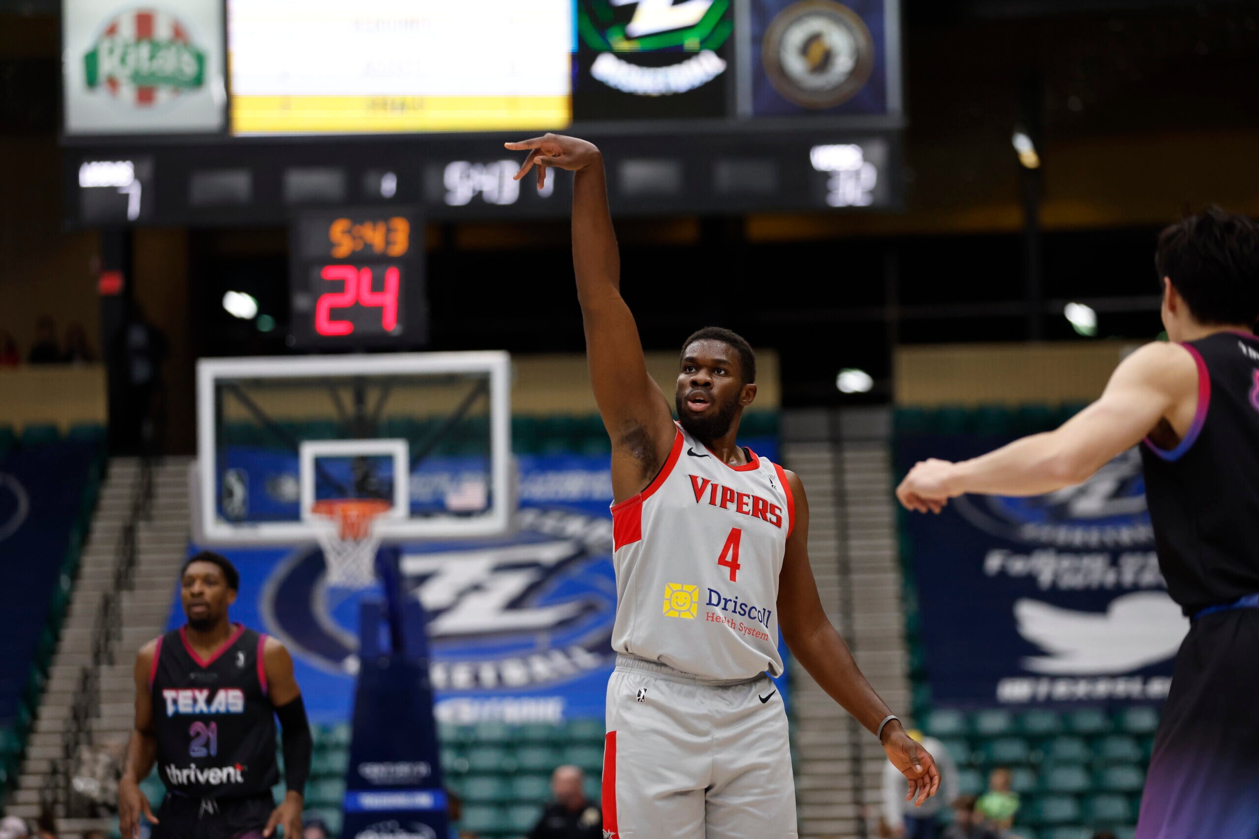 STANLEY AND DAYS LEAD VIPERS PAST LEGENDS IN CAREER-HIGH NIGHT - RGV Vipers