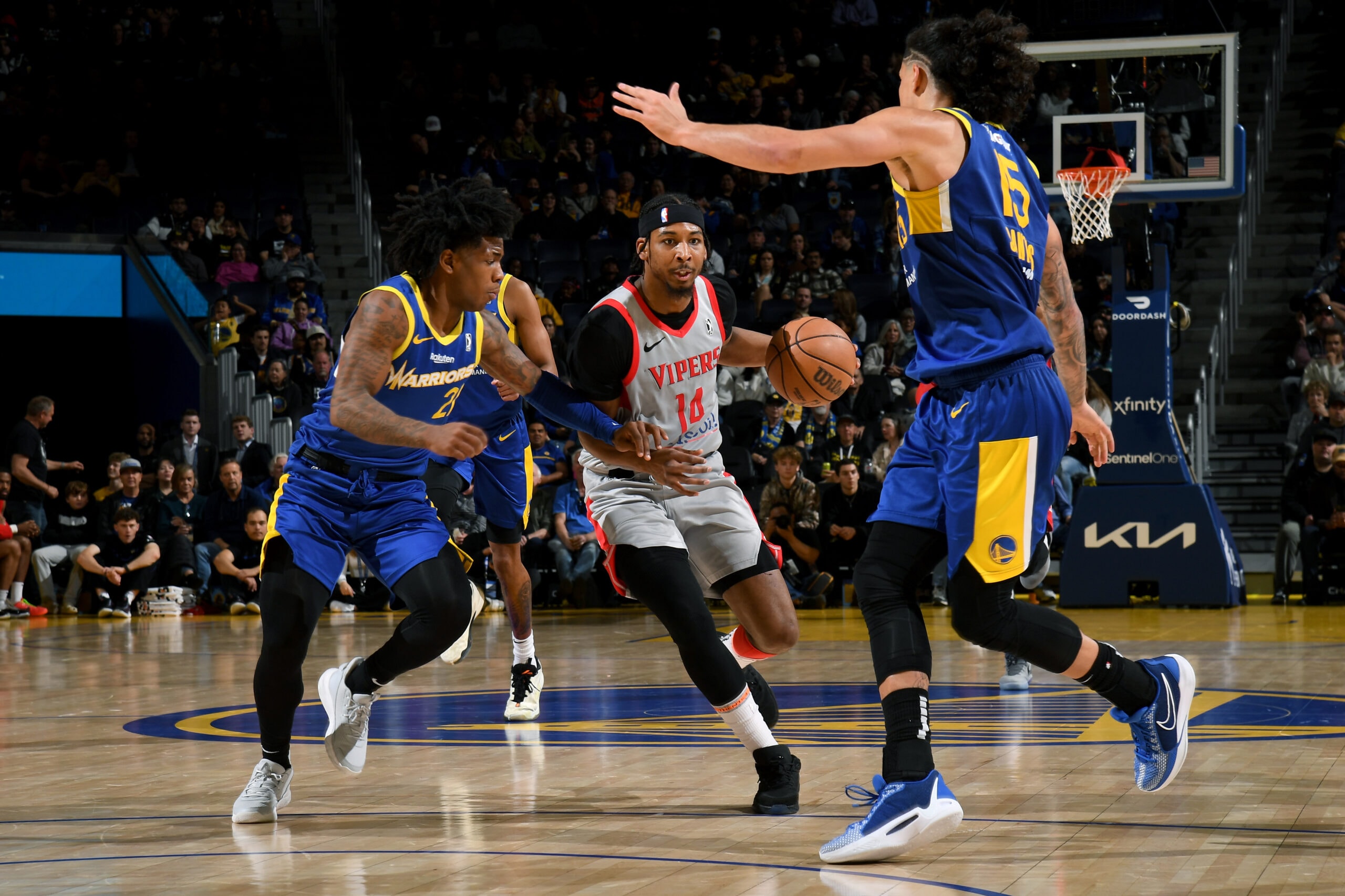 WARRIORS DEFEAT VIPERS 116-111 - RGV Vipers