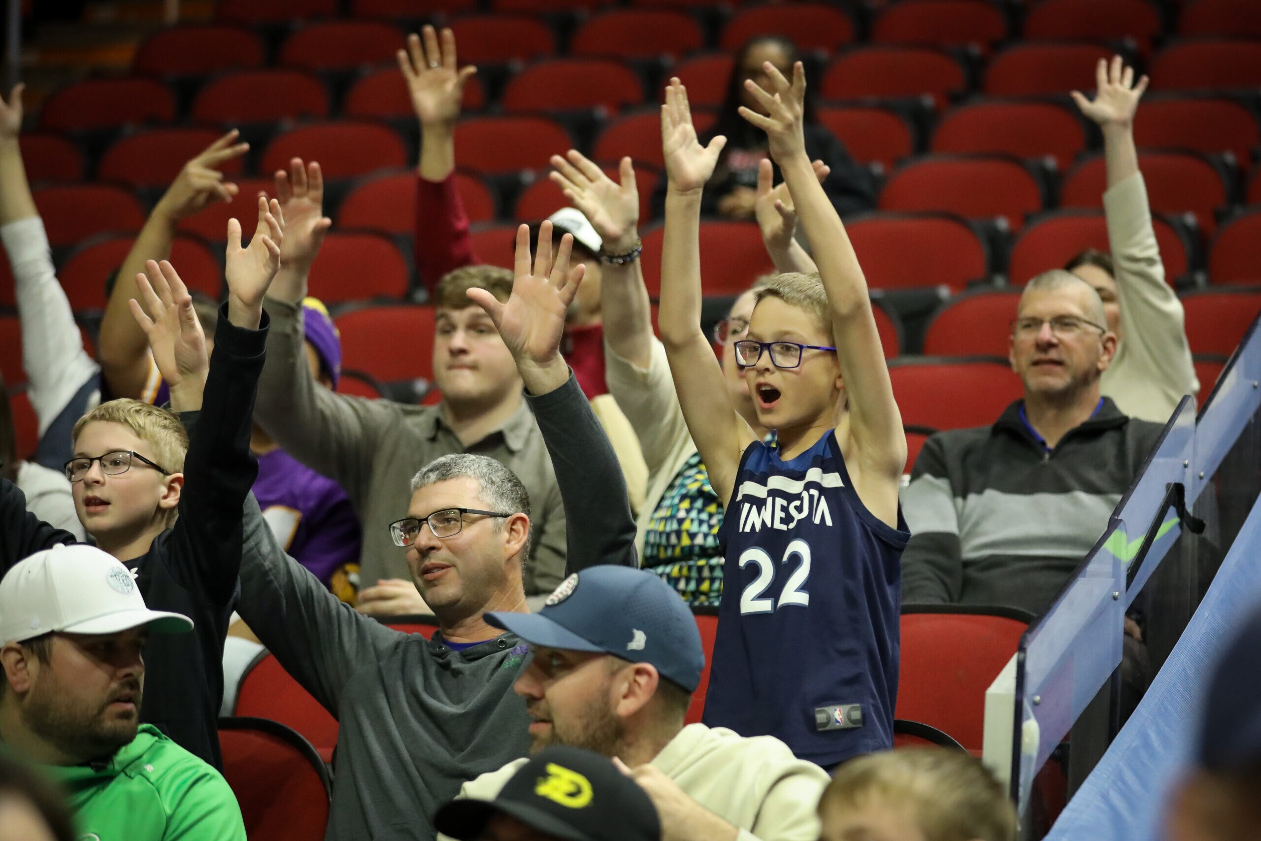 Wolves Drop First Game of Homestand - Iowa Wolves