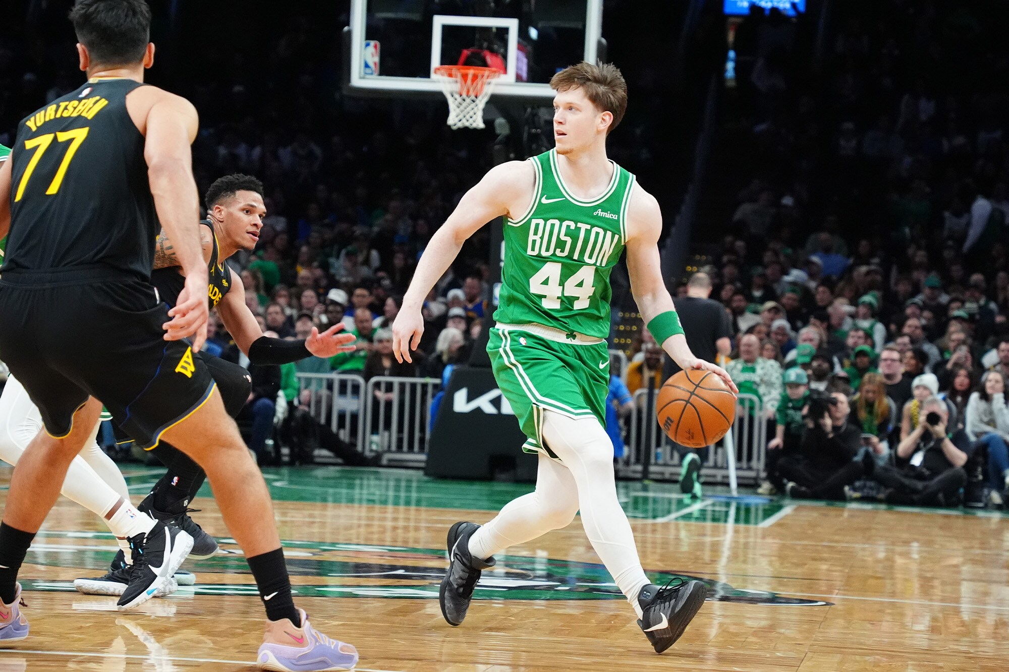 Max Shulga scores first NBA points - Maine Celtics
