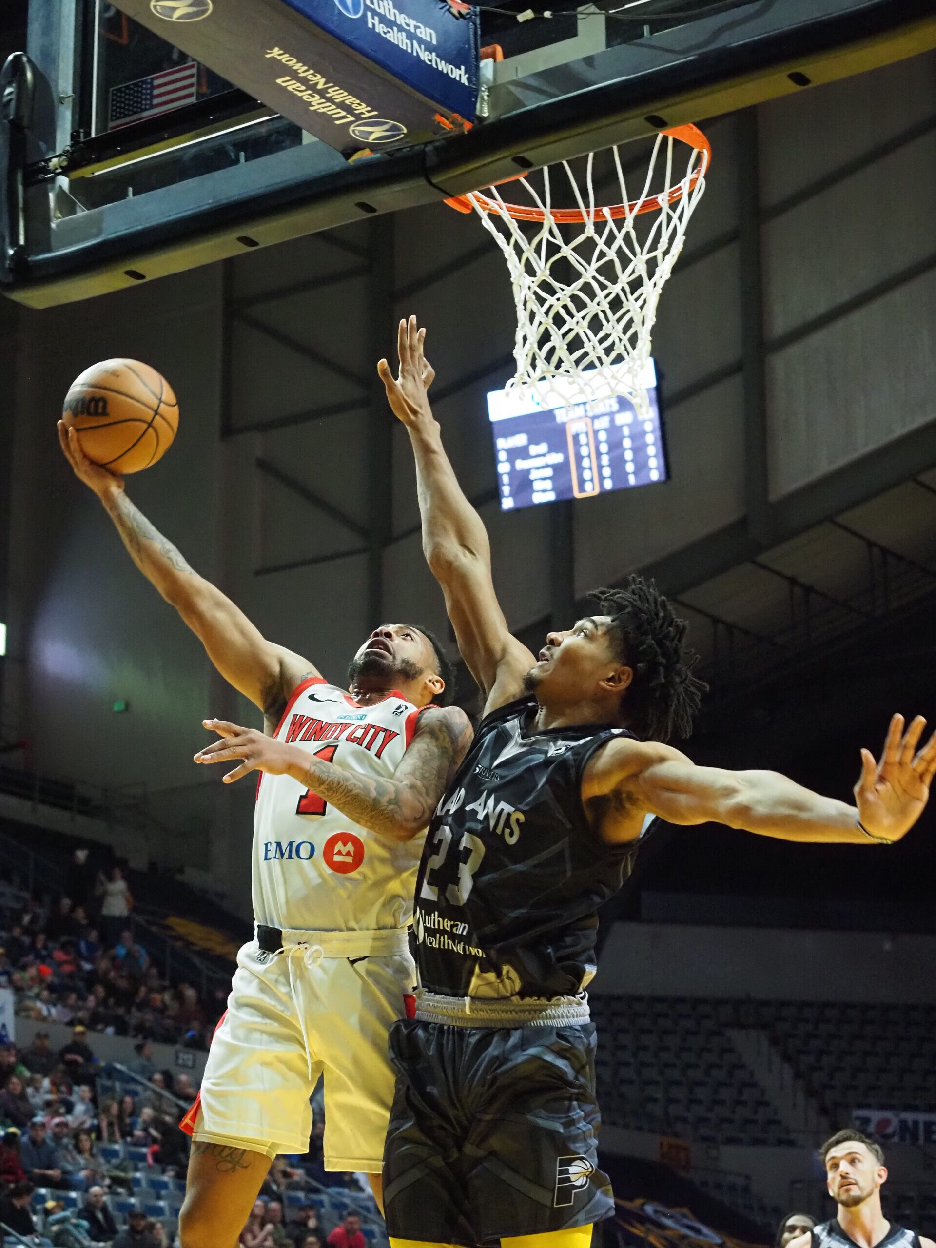Windy City’s Comeback Falls Short Against Fort Wayne, Jones Scores 36 ...