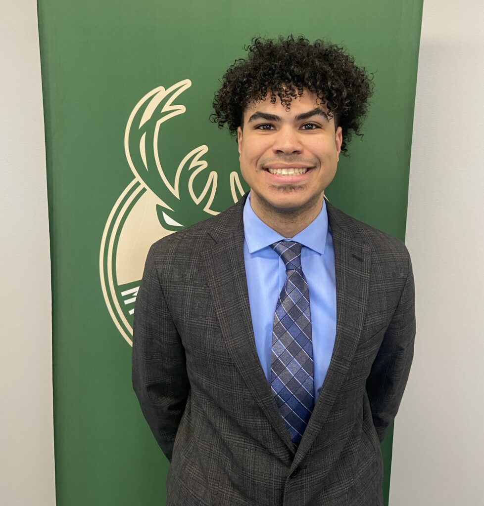 Front Office - Andrew Dowdy - Wisconsin Herd