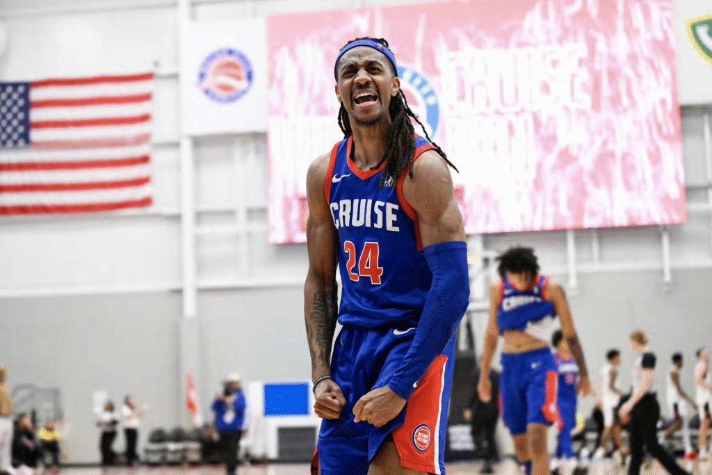 DETROIT PISTONS SIGN DANISS JENKINS - Motor City Cruise