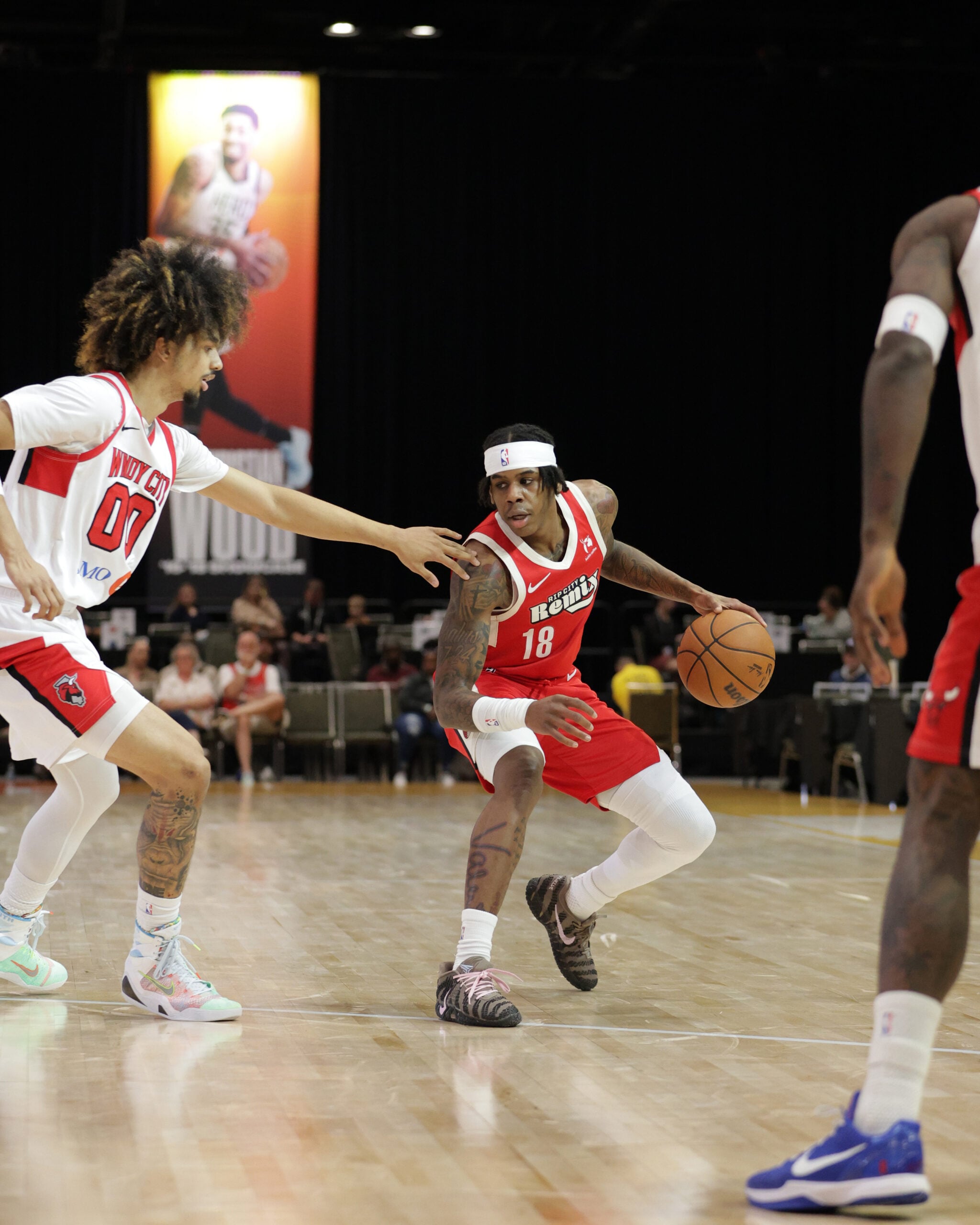 Recap: Javonte Cooke Leads The Remix Past Bulls in Showcase Showdown ...