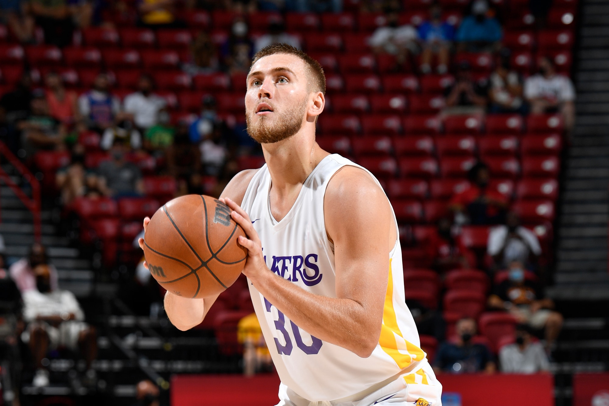 Iowa Wolves Acquire Returning Rights To Tres Tinkle - The NBA G League