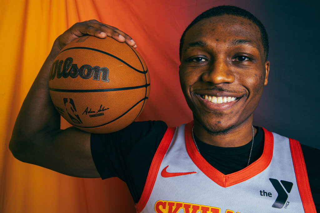 Atlanta Hawks Sign Daeqwon Plowden To Two-Way Contract - The NBA G League